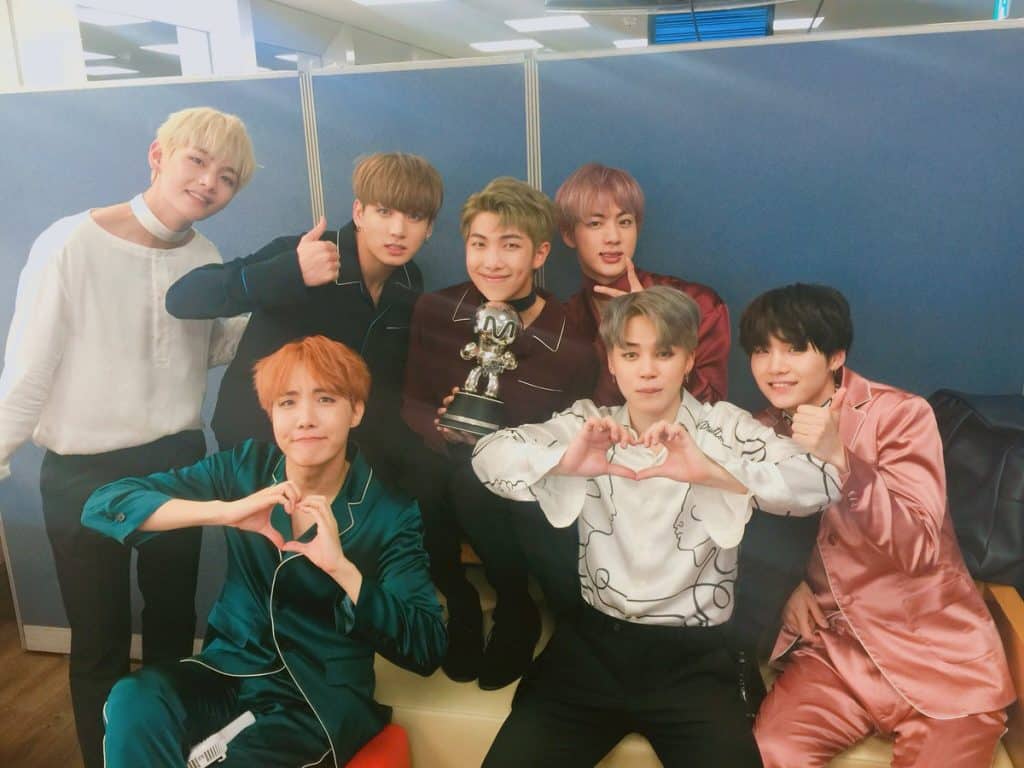 BTS "Blood Sweat Tears" İle İkinci Birinciliğini "M!Countdown"da Aldı ...