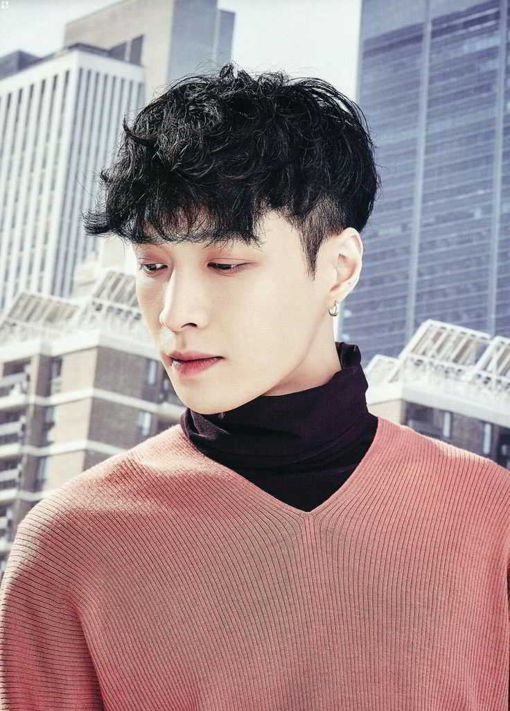 EXO'dan Lay '2017 China Quality TV Drama Ödülleri'ne Katıldı - KoreZin
