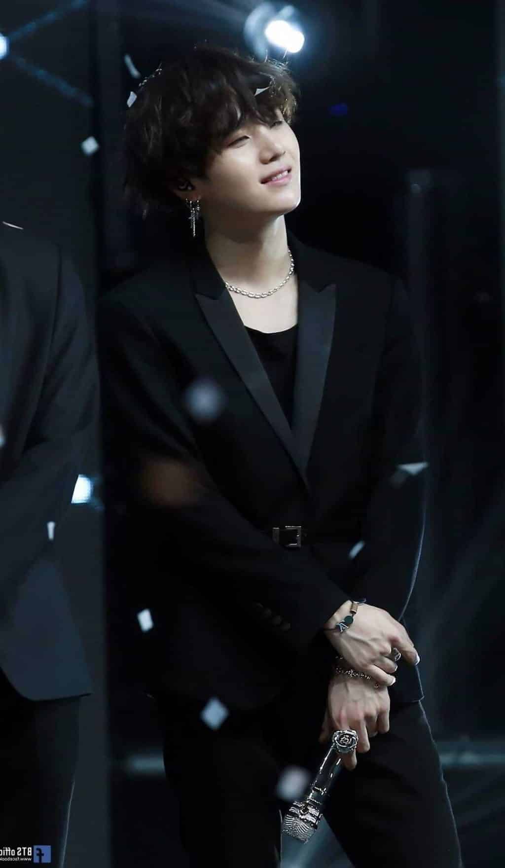 BTS'ten SUGA, ARMY Adına Yaptığı Anlamlı Bağışla Doğum Gününü Kutluyor ...