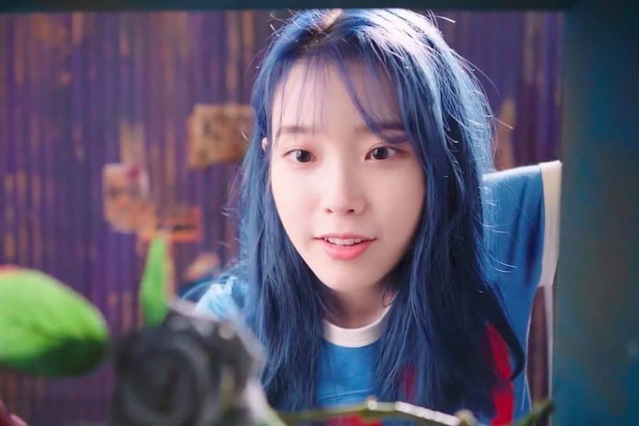 IU “Blueming” İle Tüm Ana Müzik Grafiklerini Süpürerek All-Kill Yaptı ...