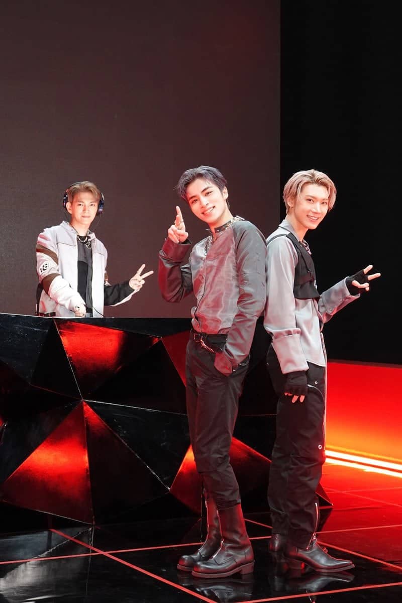 DJ GINJO, “The Riot” (feat. WayV’den Ten + Xiaojun) Teklisi İçin MV ...