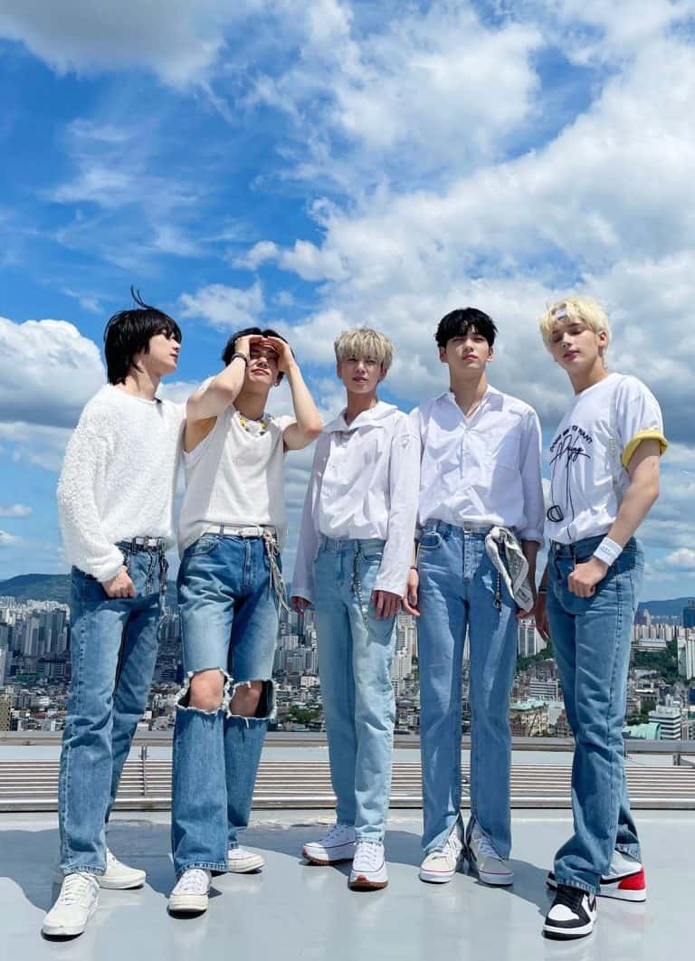 TXT, "Magic" Şarkısı İçin Özel Performans Videosu Yayımladı - KoreZin