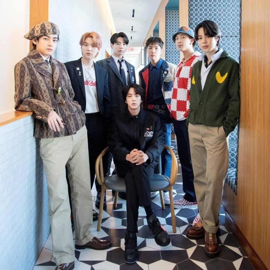 [Instiz] BTS, Amerika’da Ne Zaman En Popüler K-Pop Grubu Oldu? - KoreZin