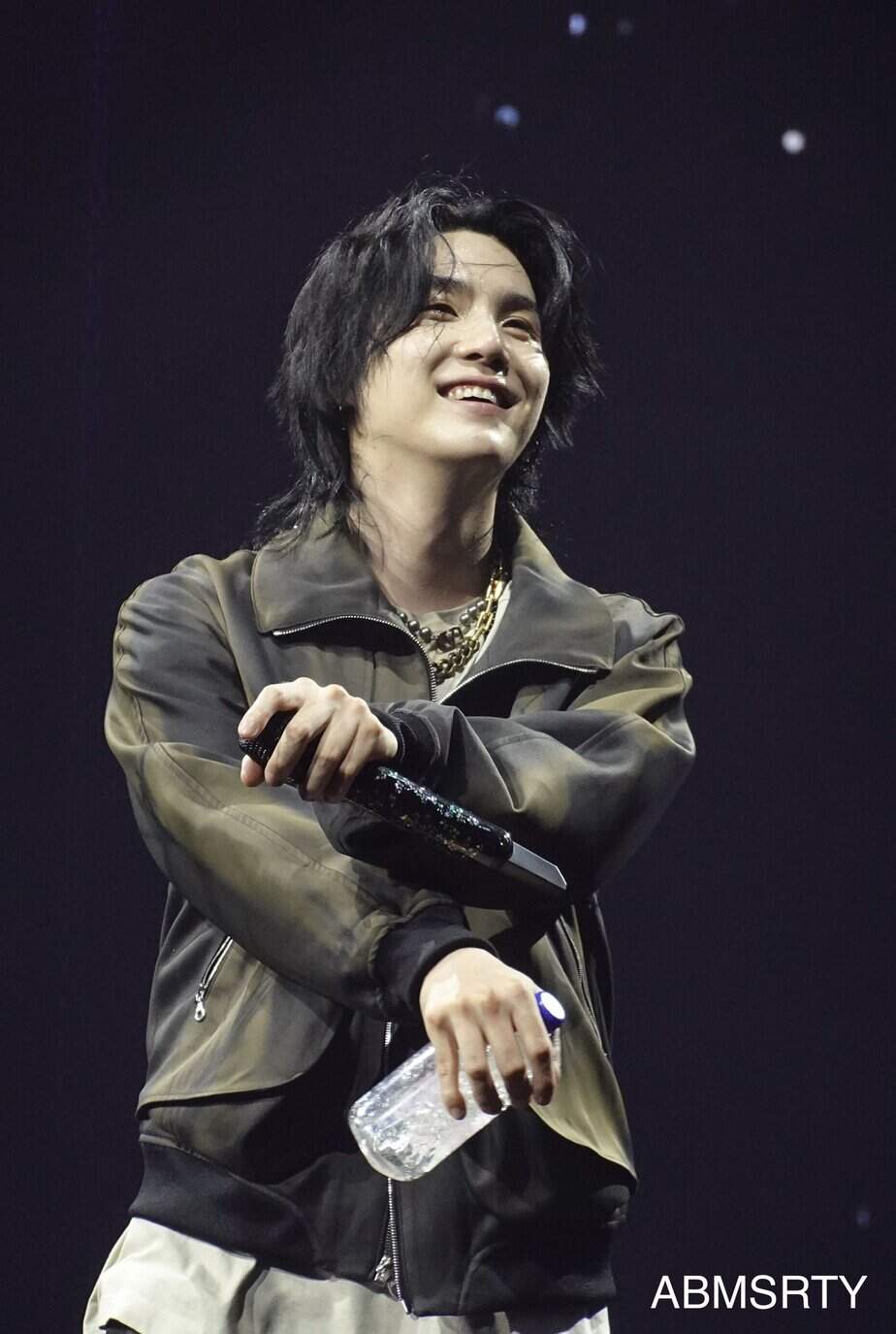 BTS'ten SUGA, Amerika Tarihinde Tek Bir Arena Konserinden En Yüksek ...